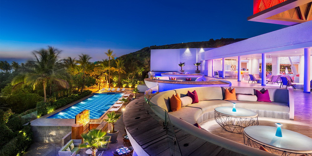 Vagator Beach [Video] – Travel Guide, Travel Tips, Places to Visit ...